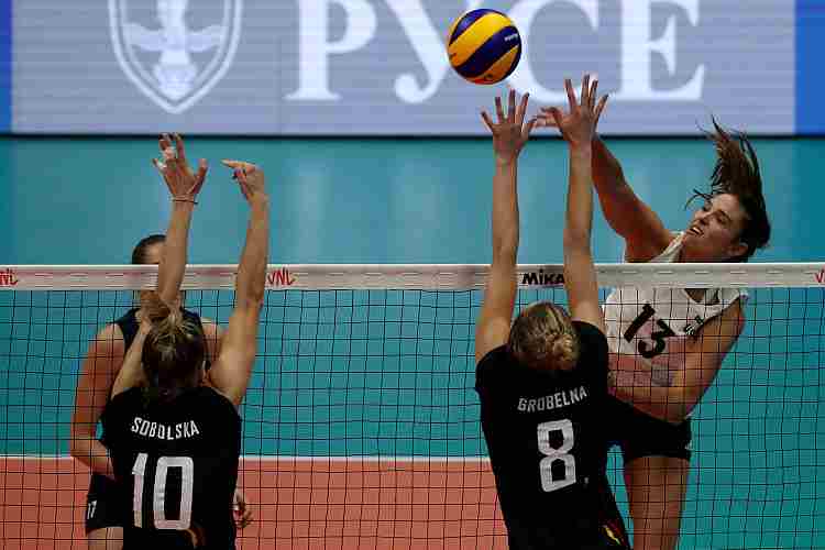 VOLLEYBALL Preview: U.S. women start 2019 Nations League with sweep of ...