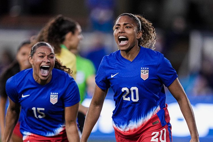 FOOTBALL: U.S. women fall to Brazil, 2-1, in San Jose, on a stoppage ...